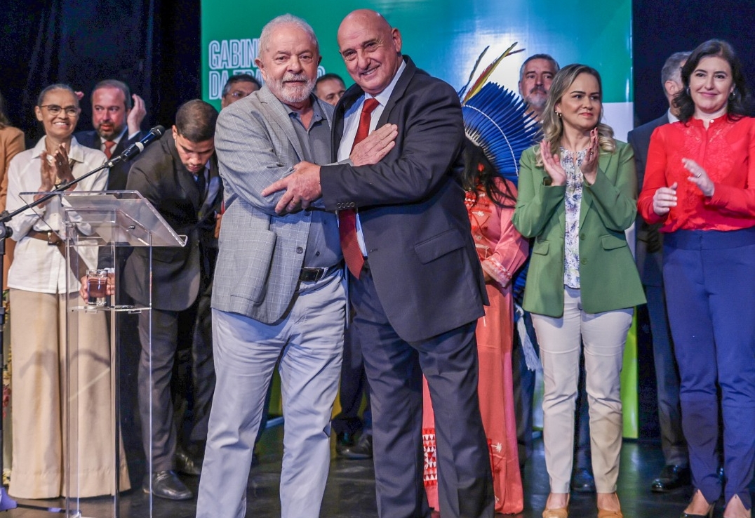 Caso Gonçalves Dias evidencia que Planalto sabia do 08 de janeiro; CPMI ...